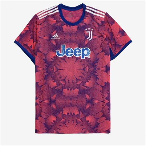 Terza Maglia Della Juventus 2022 2023 è Rosa E Blu