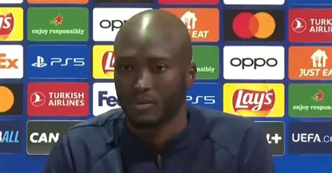 Cest Pendant Le Match Quon Doit Voir ça Danilo Ne Voit Aucun