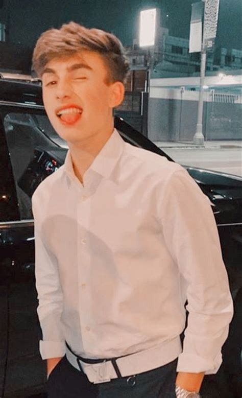 Pin De Vanesaa ´ •ω• ♡ En Johnny Orlando Chicos Famosos Johnny