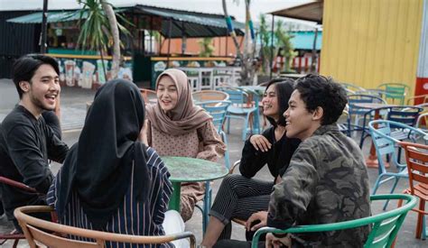 Manfaat Tertawa Yang Perlu Anda Ketahui