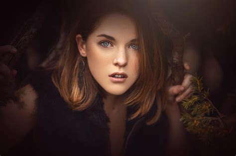 Face Women Model Portrait Wallpaper Coolwallpapers Me