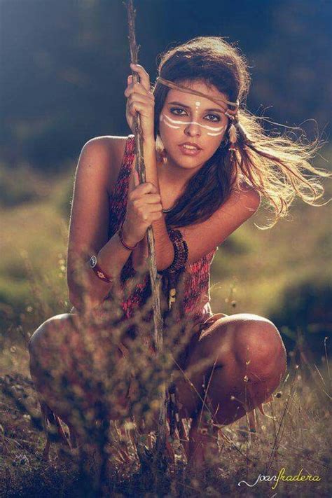 Pin By Osi Lussahatta On Ndn Native American Girls American Indian