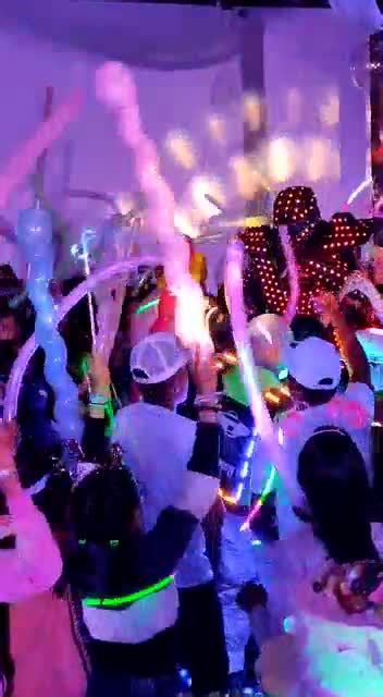 ¿vas A Tener Fiesta 🤩🥳 Dj Audio E Iluminación Profesional 🎧🔊🚦 ♦️