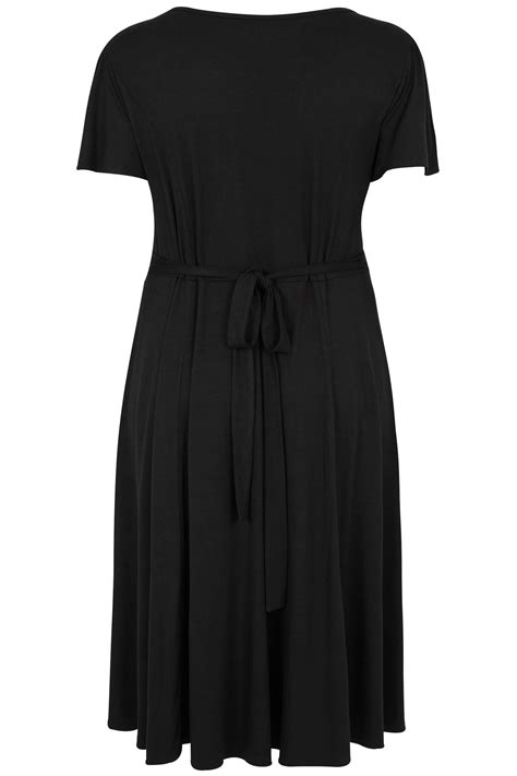 Black Fit And Flare Skater Dress With Tie Waist And Flute Sleeves Plus
