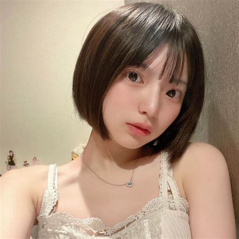 姫野ひなのさんのインスタグラム写真 姫野ひなのinstagram 「おはのん〜♡bobon21 のキャミ使い回し良すぎていっぱい着ちゃう