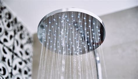 How To Clean Shower Heads Vinegar And Baking Soda Solution