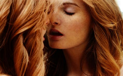 4598905 Faye Reagan Piercing Freckles Redhead Pornstar