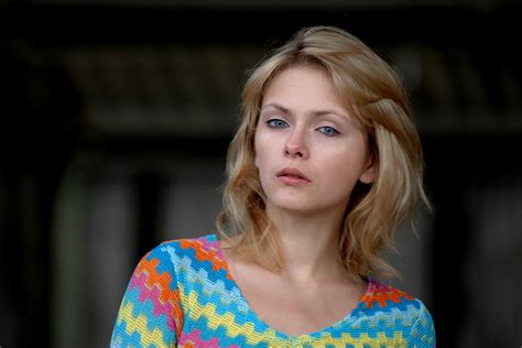Download Wallpaper Girl Kira Beauty Russian Portrait Section Girls
