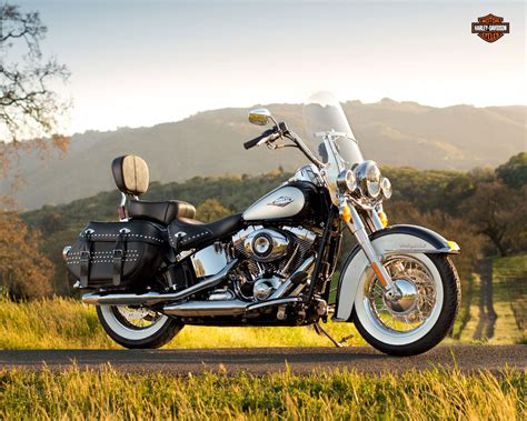 Harley Davidson Heritage Softail Classic 2012 2013 Specs Performance