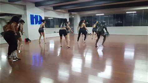 Dj Habias Ft Baixinho Requentado Quadradinho Dilo E Lenna Youtube