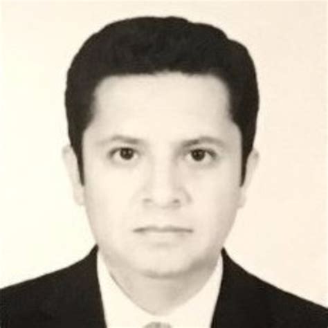 jose alfredo vasquez duran contralor corporativo royal technologies