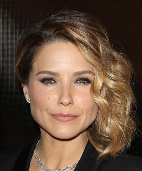 Sophia Bush Hairstyles And Haircuts Celebrity Hair Ideas