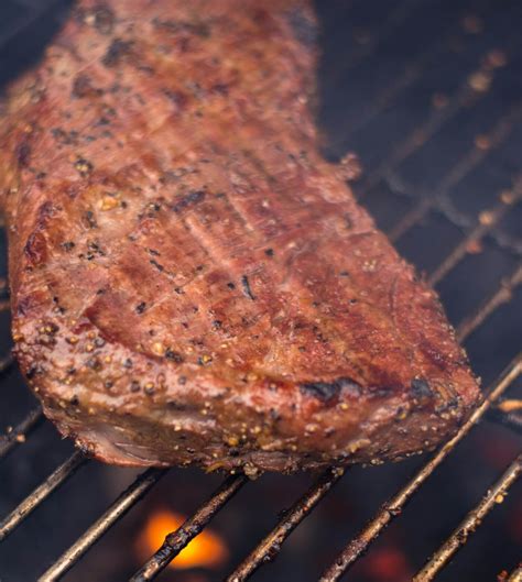 Marinated Tri Tip On The Big Green Egg Easy Grilling Recipes Grilled