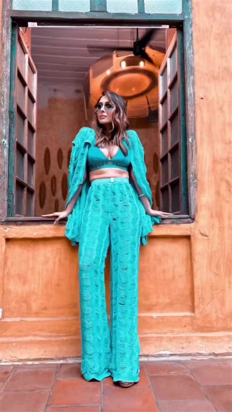 Tropic Like Its Hot ☀️ Malaikaarora Reels Versace Shivan And Narresh