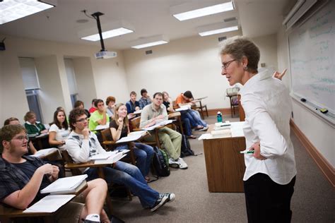 online education vs the classroom siowfa14 science in our world