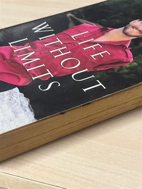 Life Without Limits By Nick Vujicic 興趣及遊戲 書本 And 文具 小說 And 故事書 Carousell