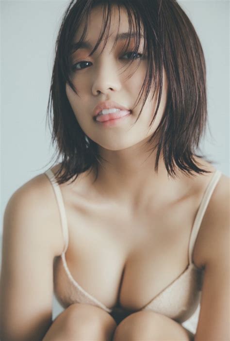 大原優乃のハロフィンハミ乳ポリス姿 お宝エログ幕府