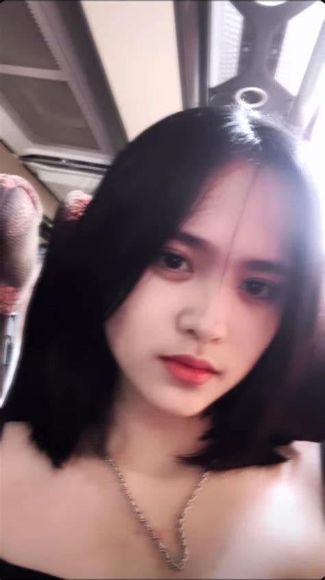 Adel Jkt48 Gadis Cantik Potret Diri Kecantikan