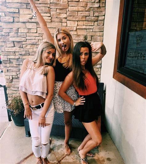 Pin By 𝚣𝚘𝚎 On Friends Friend Photoshoot Best Friend Photos Best
