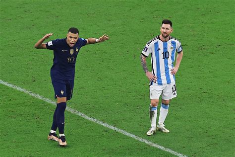 Lionel Messi Vs Kylian Mbappe New Footage Of World Cup Final Moment