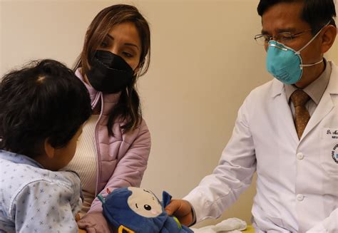 Essalud Realizan Cirugía De Alta Complejidad A Bebé Que Convulsionaba
