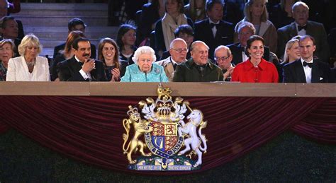 Una Gran Celebración Por El 90 Cumpleaños De La Reina Isabel Ii Foto