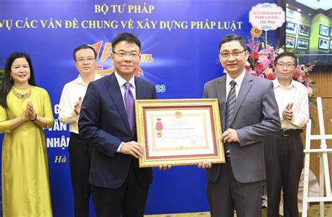 Vụ Các Vấn đề Chung Về Xây Dựng Pháp Luật 15 Năm Xây Dựng Và Phát Triển
