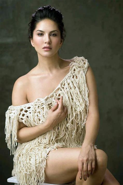 Sunny Leone Looks Ultra Glam And Sexy Here Sunny Leone Hot And Sexy