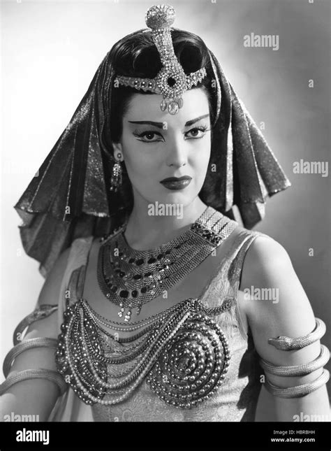 Everybody Does It Linda Darnell 1949 Tm And Copyright © 20th Century