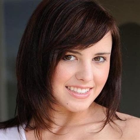 Brooke Lee Adams 百度百科