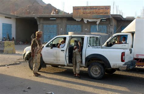 مقتل 13 عنصرا من تنظيم القاعدة في مواجهات باليمن صحيفة صراحة الالكترونية