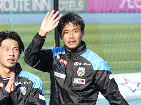 Koonoothe三十路 On Twitter Rt Sugary Salt 昨日の試合後、ゴール裏に挨拶に来た山根選手＆瀬川選手🐬