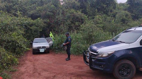 Trio é Preso Com Espingardas E Rifle Enquanto Caçava Javali Em Mata