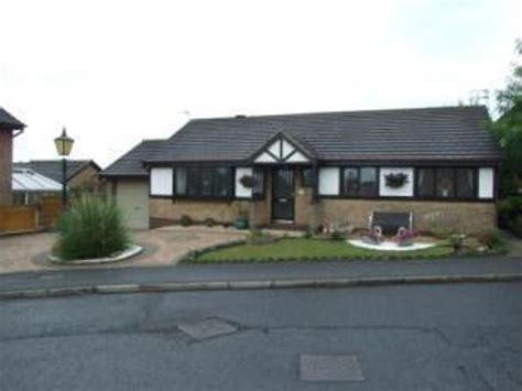 Property Valuation 1 Clockhouse Grove Burnley Bb10 2ua