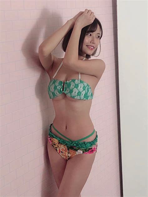 二階堂夢 2nd写真集、期待させるぅ～ぅ！！ オススメ！！写真集情報。