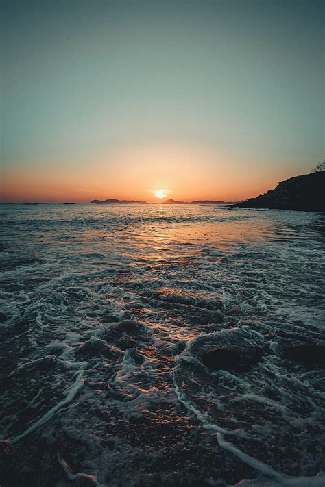 Sea Waves Clouds Sunset Dusk Hd Phone Wallpaper Peakpx