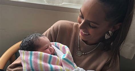 Brendan Fevolas Eldest Daughter Mia Creates A Sweet Video Tribute For
