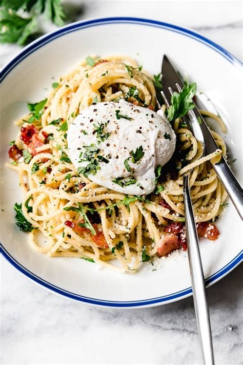 Best Spaghetti Carbonara Recipe L Skinnytaste