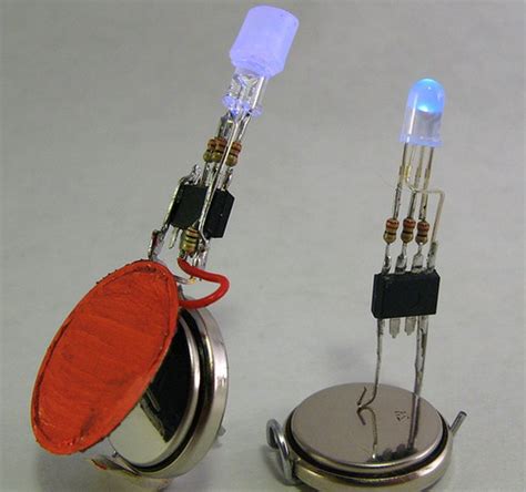 pic16f84a led blinking code and proteus simulation