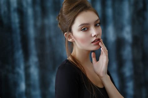 Wallpaper Model Looking At Viewer Brunette Black Tops Portrait