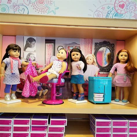 A Fun Salon Scene At Ag Orlando Ag Dolls Doll Hair American Girl
