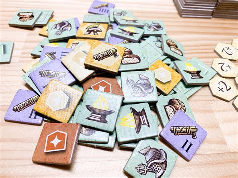 トラヤヌス（trajan）【ボードゲーム】｜ローマとマンカラ。フェルトのデザインする有力者たちの権力闘争は、かくもひどく悩ましい。リゴレから