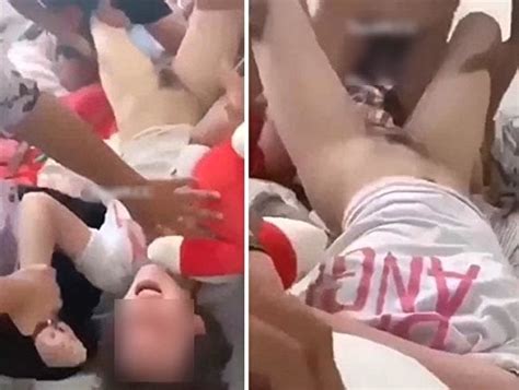 Avでもなんでもない、10代の少女の輪姦ビデオが出回る。男5人で手足を押さえつけて… ポッカキット
