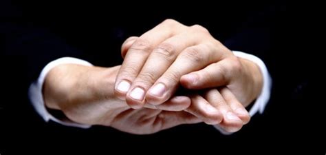 Heres What Happens Inside Your Body When You Crack Your Knuckles