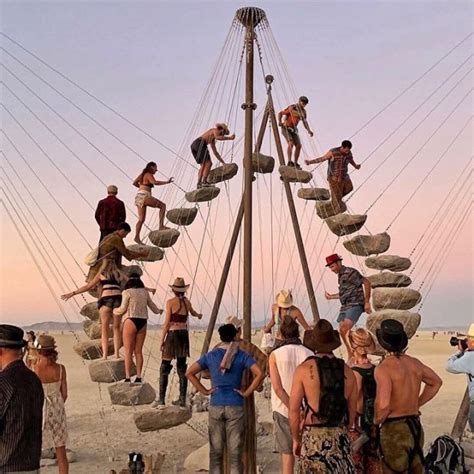 23 Awesome Photos From Burning Man 2019 Wow Gallery Ebaums World