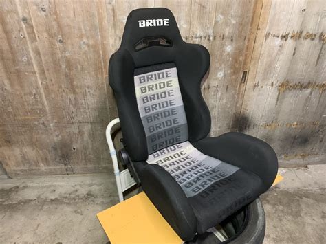 【傷や汚れあり】bride ブリッド Brix ブリックス グラデーションロゴ セミバケ バケットシートの落札情報詳細 ヤフオク落札価格