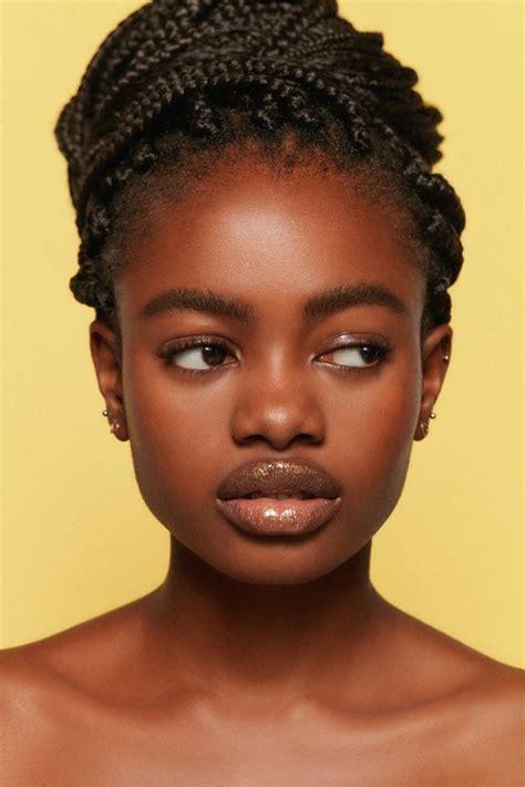 Slide View 1 Ohii Gummy Gloss Face Photography Beauty Woman Face