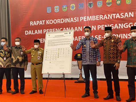 Pj Bupati Muarojambi Hadiri Rapat Bersama Kpk