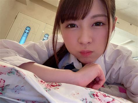 あおいれな 12 31av女優引退。 On Twitter とんでもないです〜！！ 今はもだと痴女を磨けるような作品に出たいですねっ！ M
