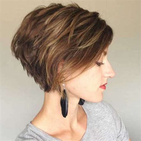 48 Remarkable Short Haircuts For Round Faces